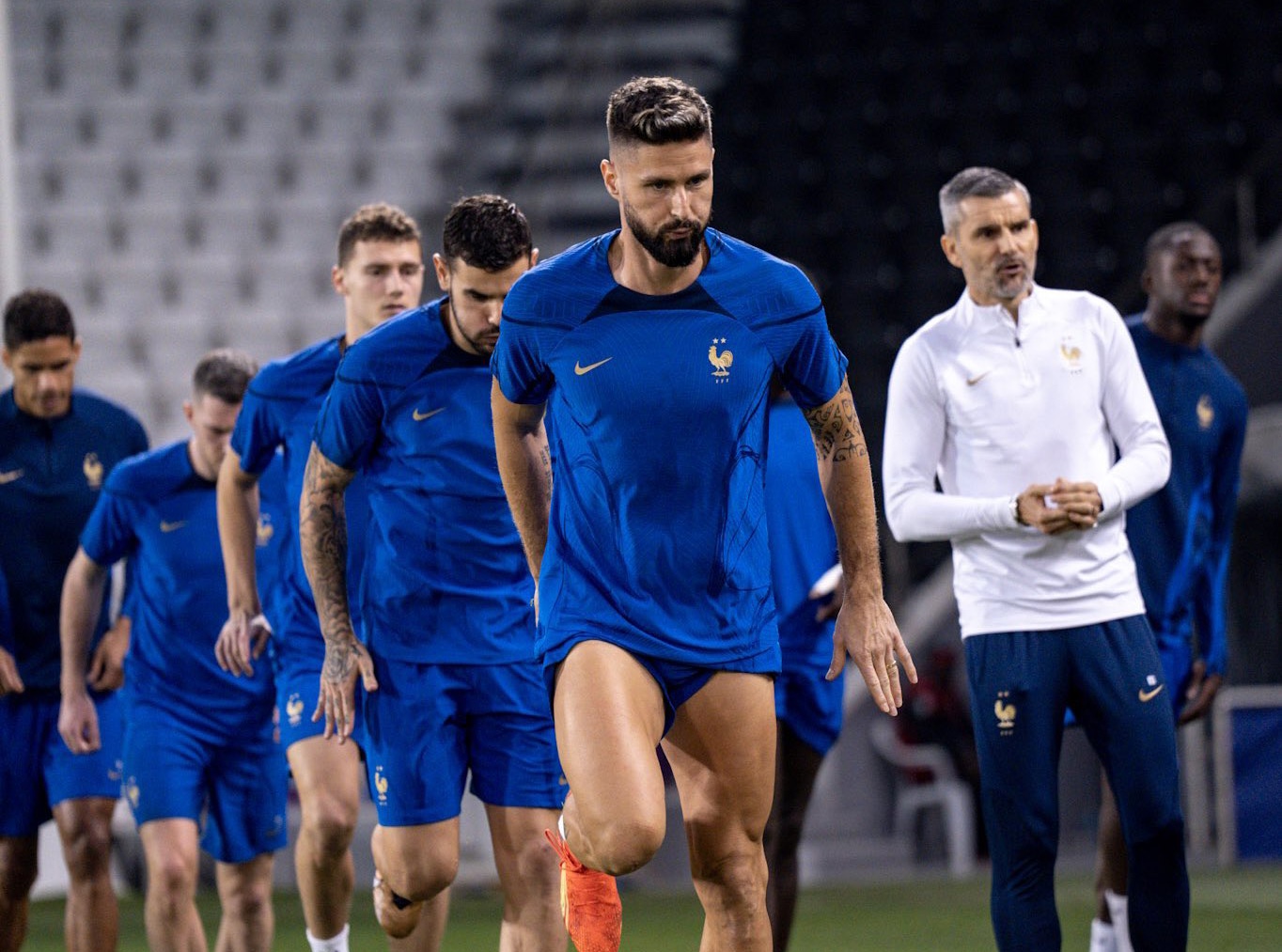 دێشامپ گۆڕانکاری لە پێکهاتەکەی دەکات - Yariga