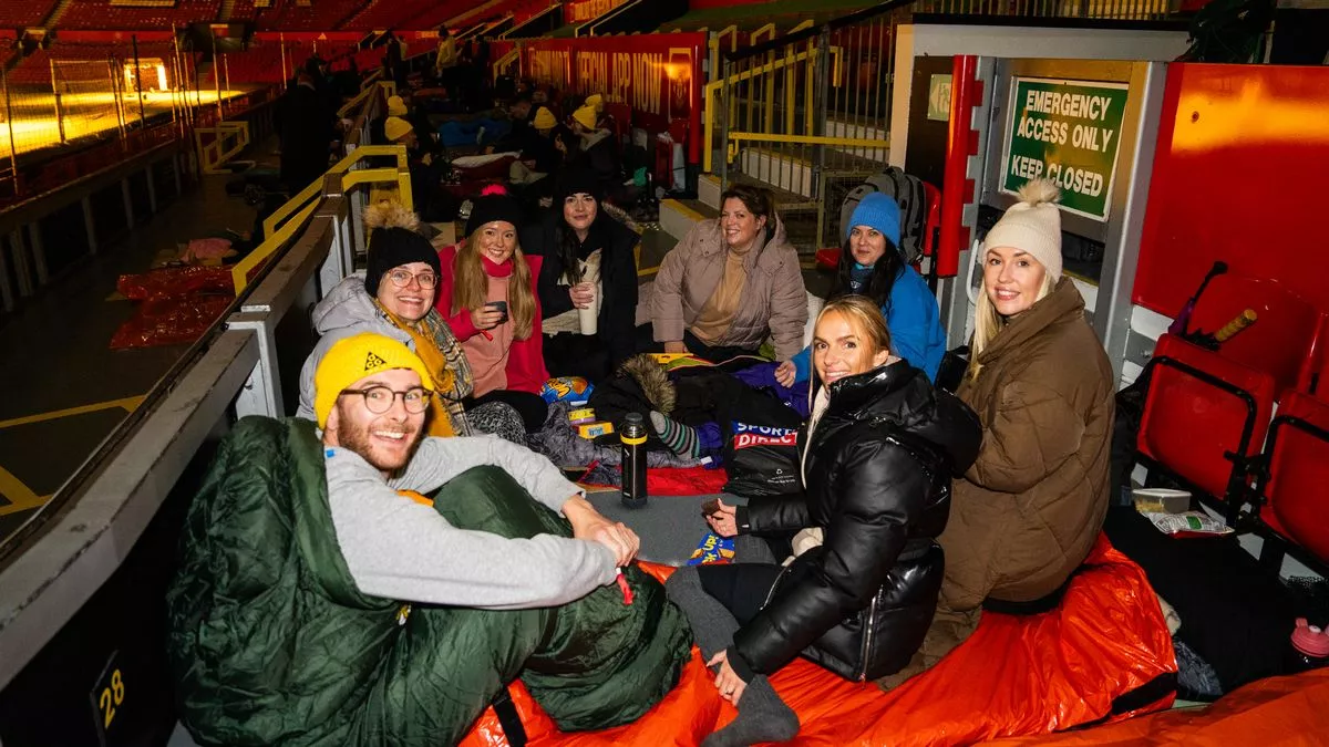 هەڵوێستێکی سەرنجڕاکێشی هاندەرانی مانچێستەر یونایتد - Yariga