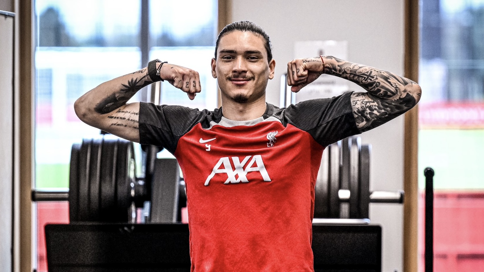 داروین نونێز بەڵێنێك بە هاندەرانی لیڤەرپوول دەدات - Yariga