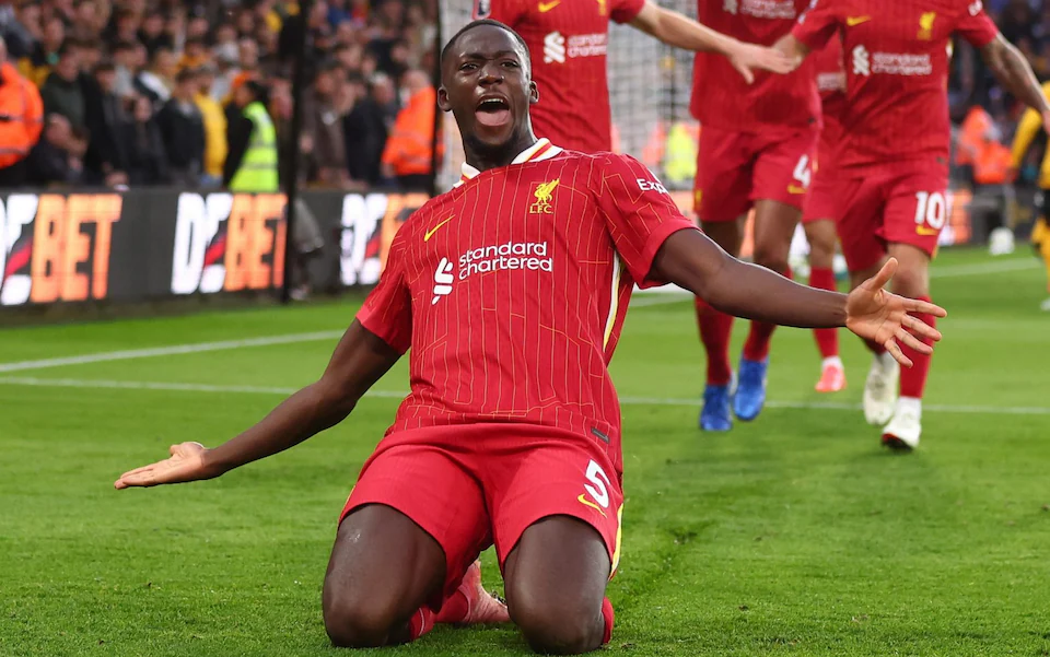 کێشەی گرێبەستەکانی لیڤەرپوول کەڵەکەدەبن - Yariga